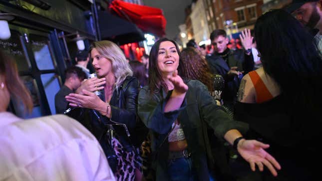 'The Macarena' and the History of Viral Dance Music That Predicted TikTok